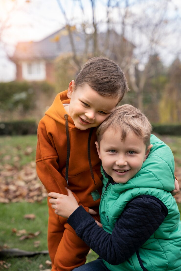 Support for Siblings of Children with Autism: A Guide for Parents ...